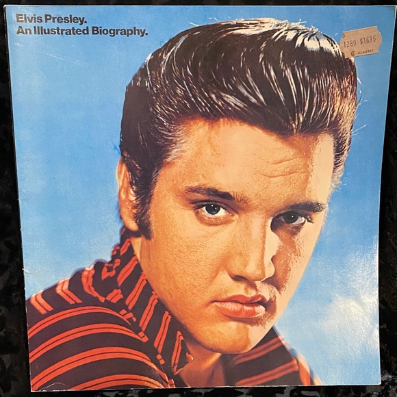 Other | Elvis Elvis Presley Illustrated Biography Book By Quick Fox ...